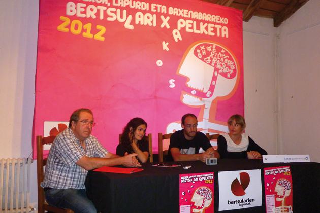 Ipar Euskal Herriko bertso txapelketako lehenbiziko kanporaketa ... Ipar Euskal Herriko bertso txapelketako lehenbiziko kanporaketa ...